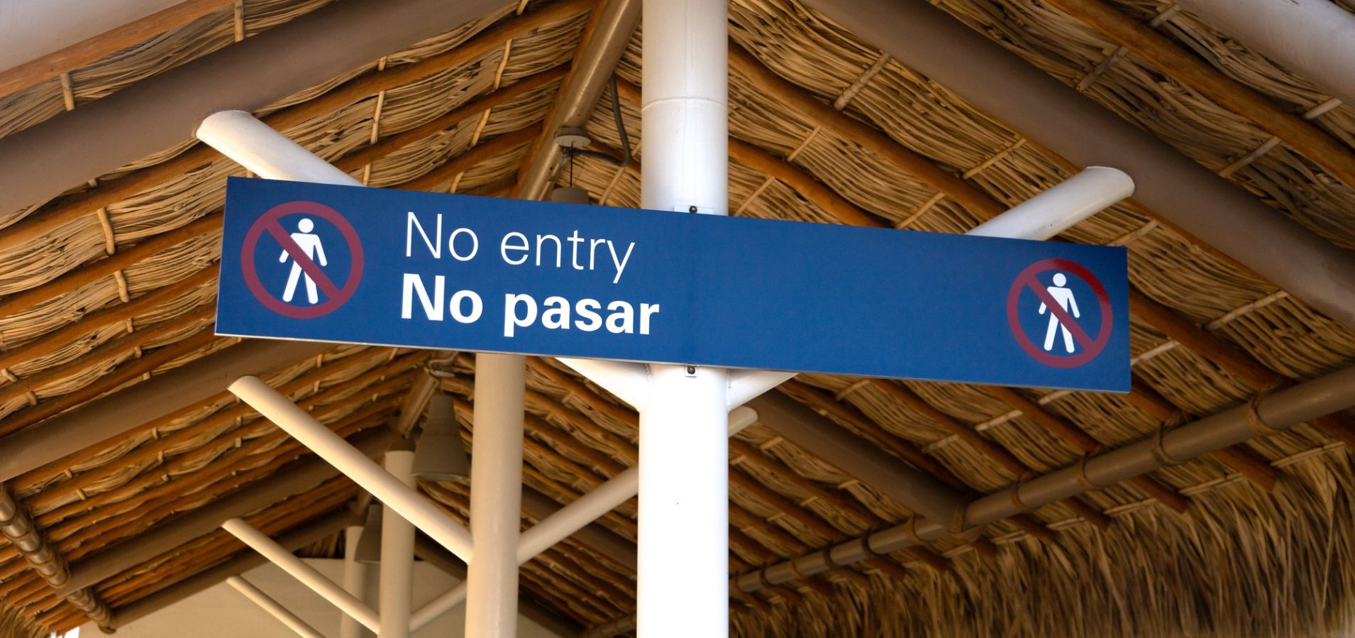 Signboards: Types and Uses - SimplExplainer